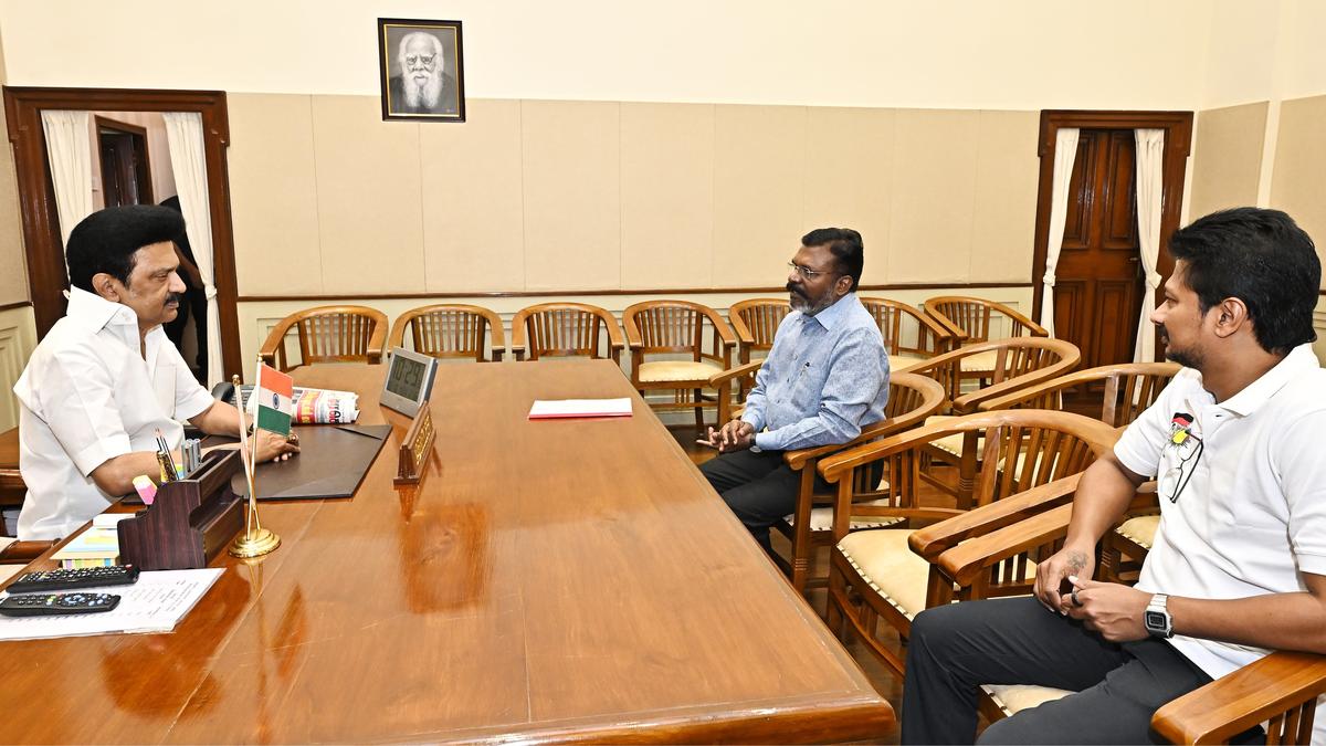 Thiruma meets Stalin amid dispute over seat-sharing - News Today ...