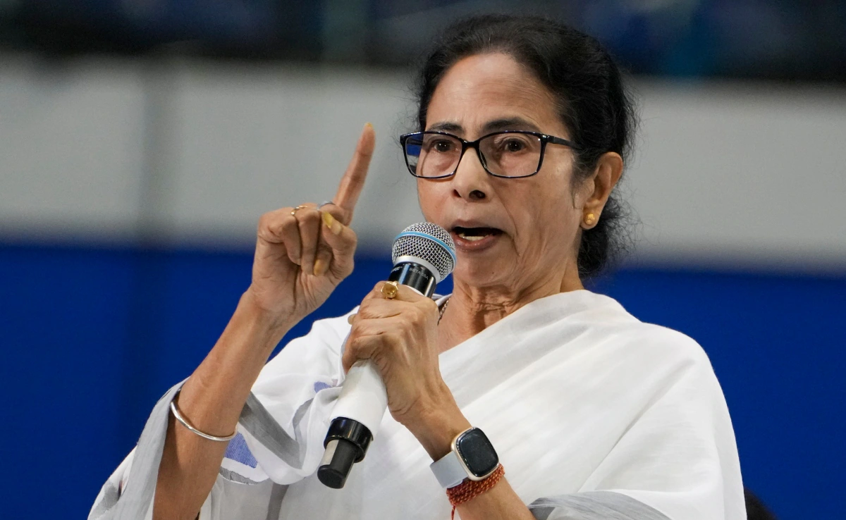BJP moves EC for campaign ban, FIR against Mamata Banerjee - News Today ...