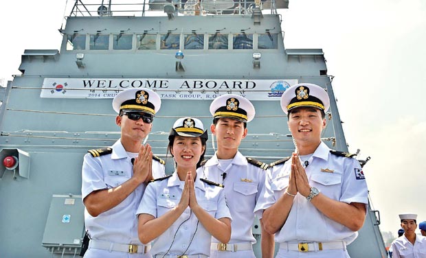 Two Korean Naval ships arrive in Chennai - News Today | First with the news