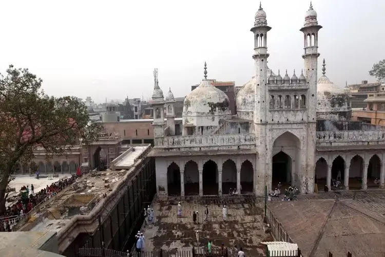 No ASI survey of Gyanvapi mosque till July 26: SC - News Today | First ...